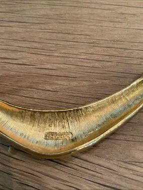 Vendome | Jewelry | Vendome Signed Collar Necklace Gold Tone With Black ...